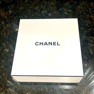 CHANEL | Accessories | Chanel Square Gift Box Brand New Authentic ...